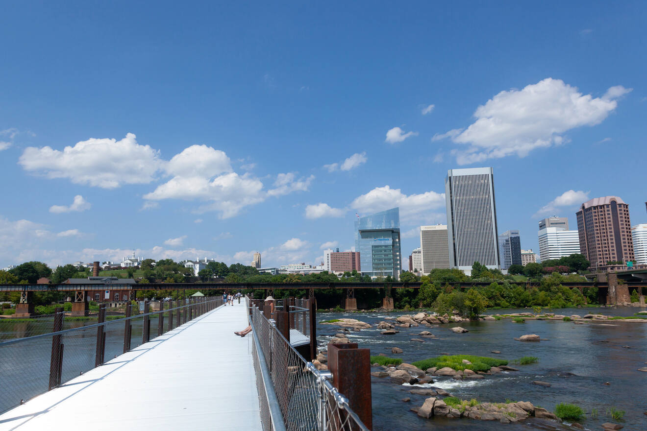 4 Areas Where to Stay in Richmond VA → with Prices!