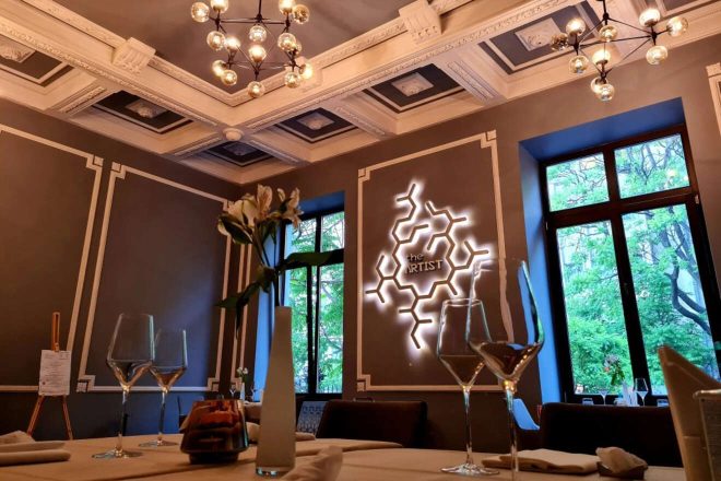 Best Bucharest Restaurants, Cafes and Bars (by a Local!)
