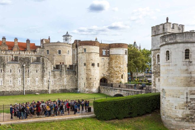 How to Book Tower of London Tickets + 8 Useful Tips to Know!