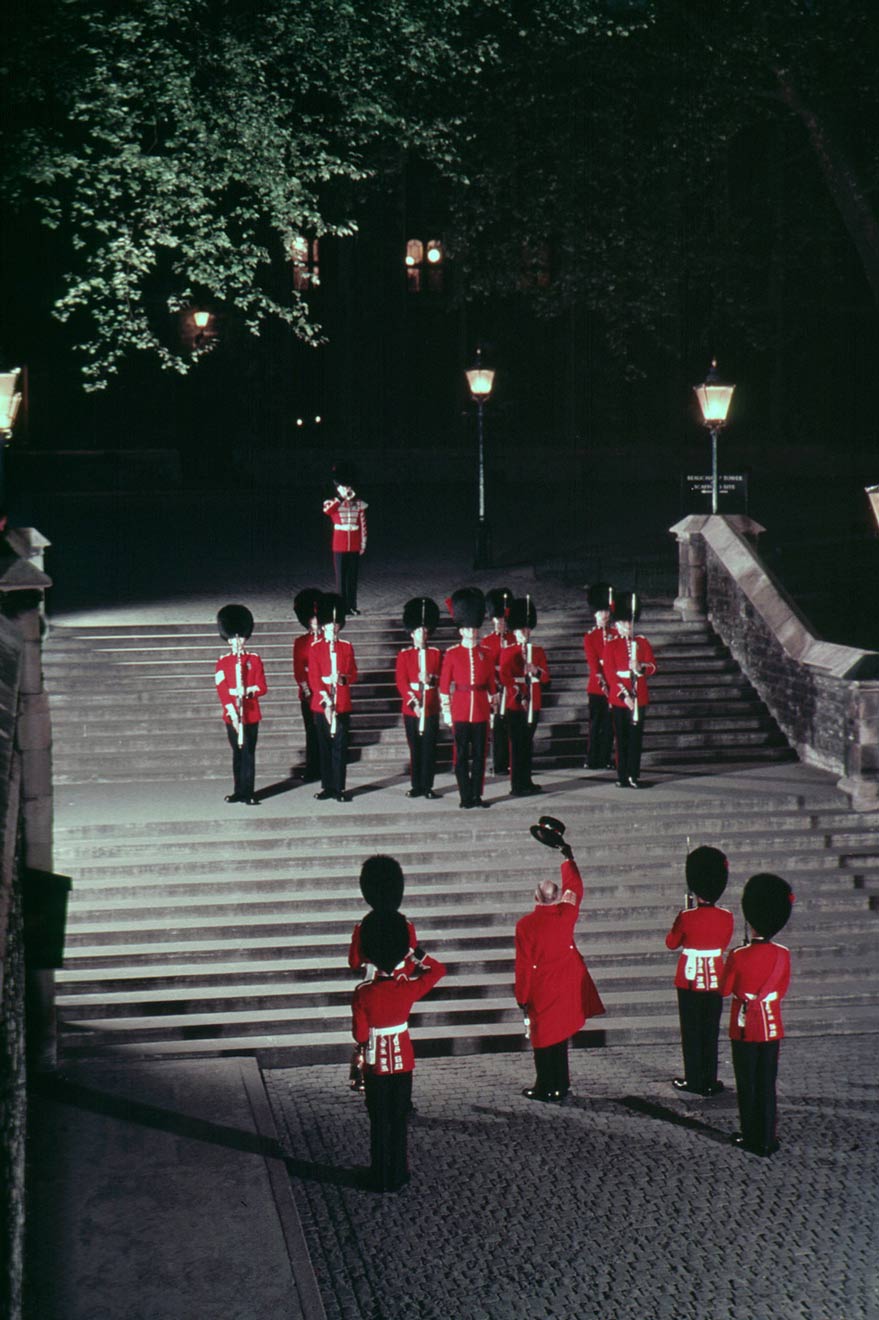 How to Book Tower of London Tickets + 8 Useful Tips to Know!
