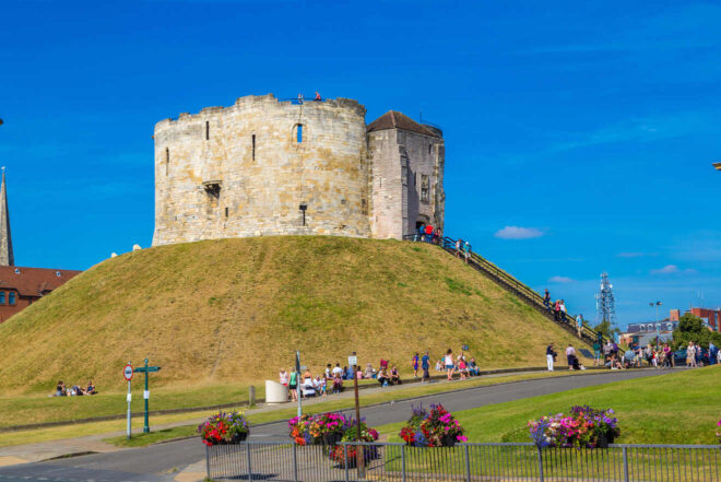 Where to Stay in York → 4 Unique Areas & Historic Hotels