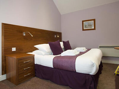 Where to Stay in York → 4 Unique Areas & Historic Hotels