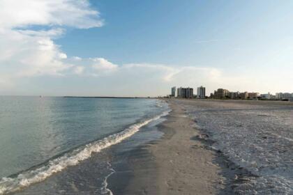 Guide to Sand Key Park & Beach ️ What to Know Before You Go
