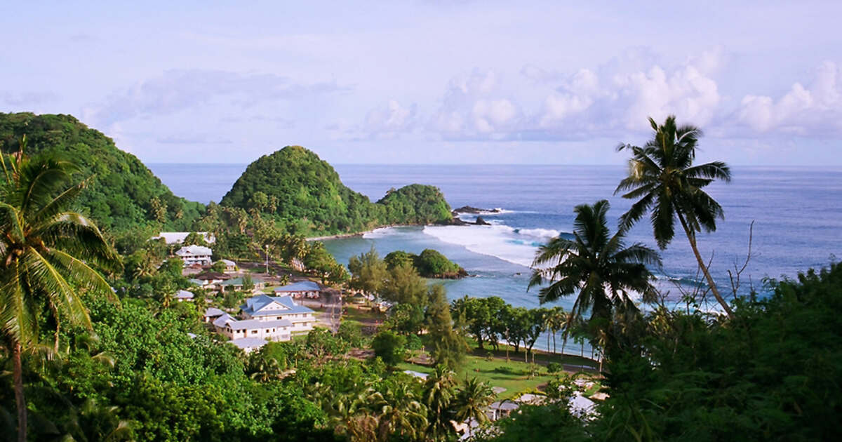 The Best Resorts in American Samoa (+ Hotels and a Map!)